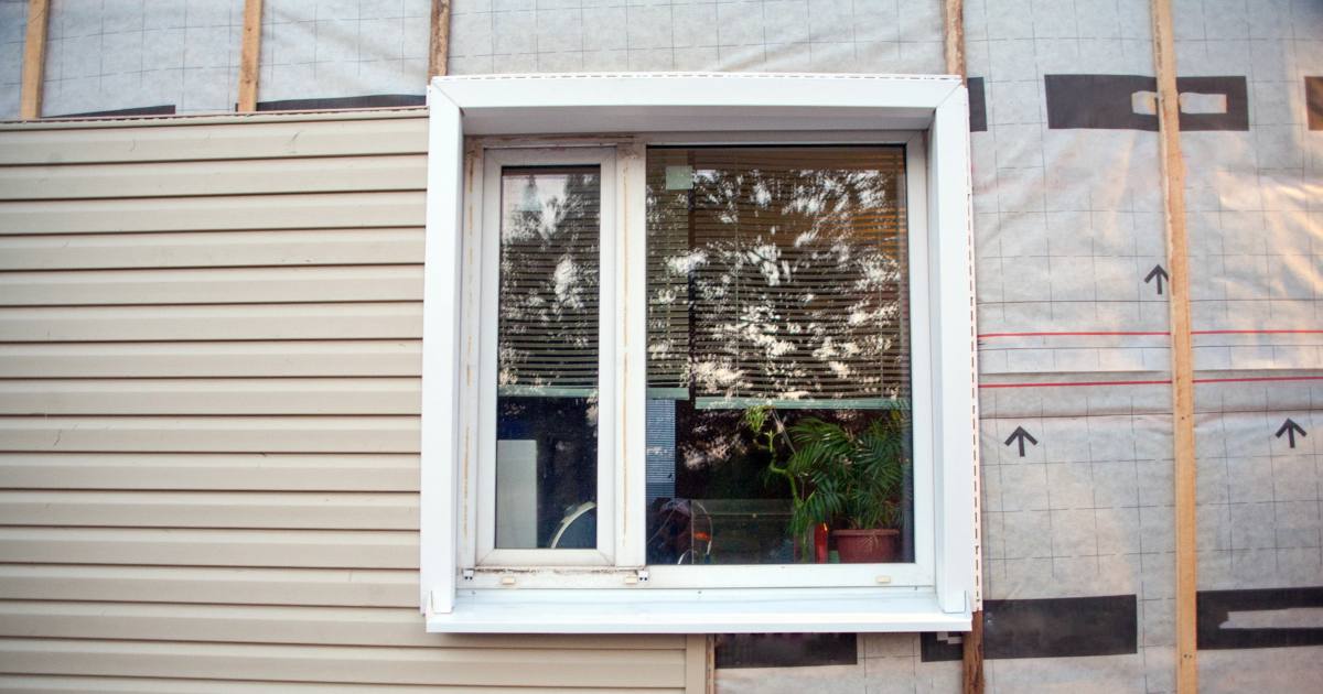 Preparing Your Home for Siding Installation - Summit Roofers